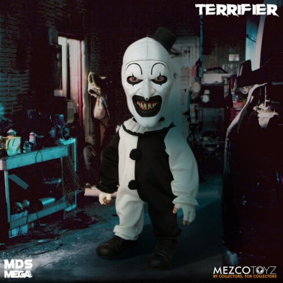 mezco | Other | New Mezco Terrifier Mds Mega Scale 5 Art The Clown ...